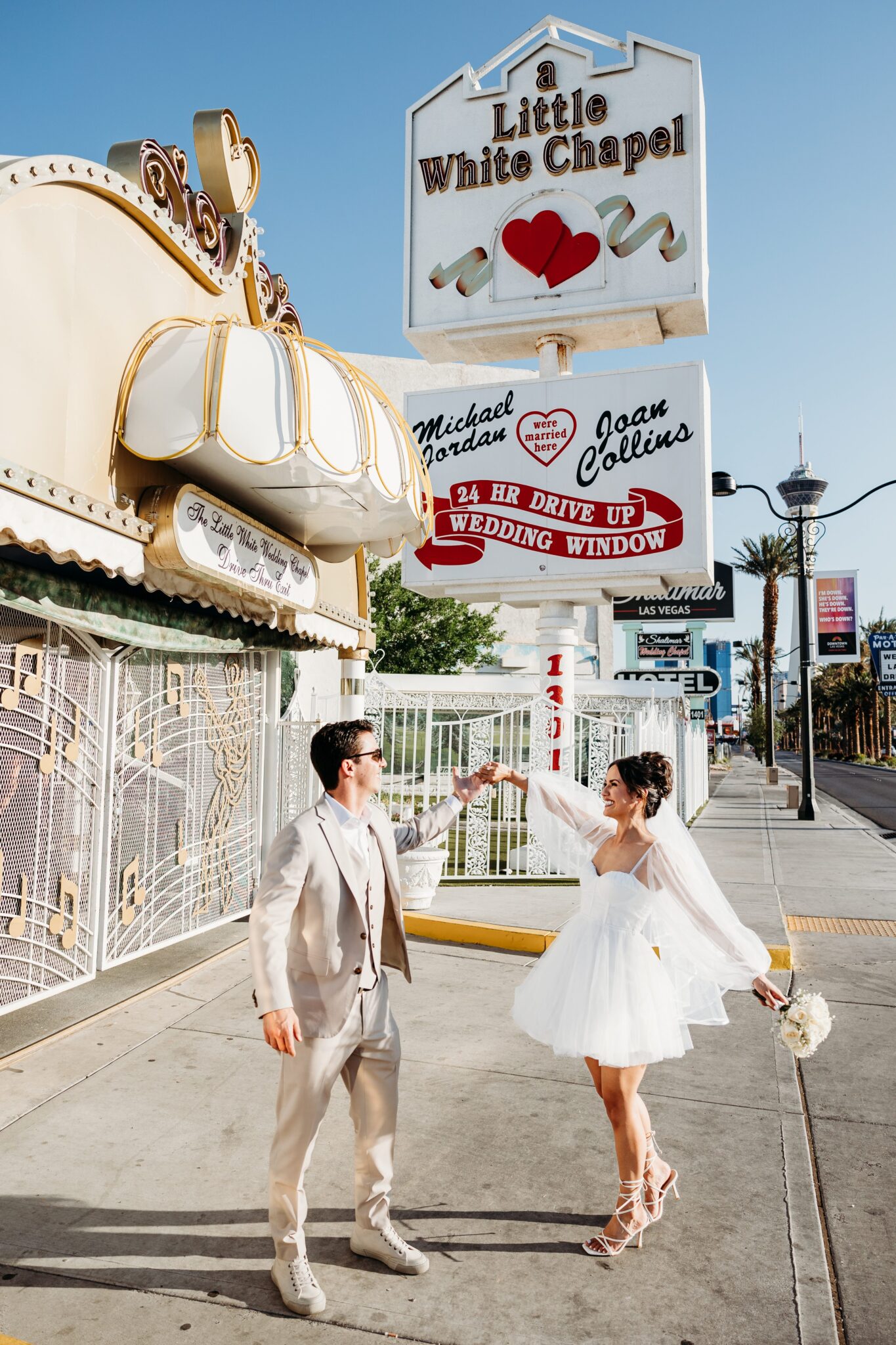 A Little White Wedding Chapel Elopement - Kayla + Josh - ofcolourandhue.com